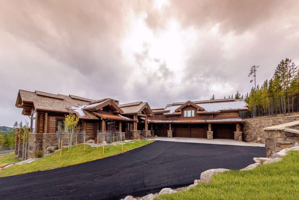 Hill Residence – Legends Studio