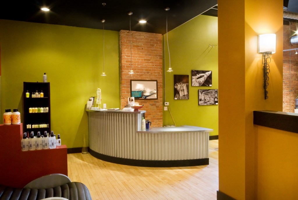 Golden Rule Building – Legends Studio